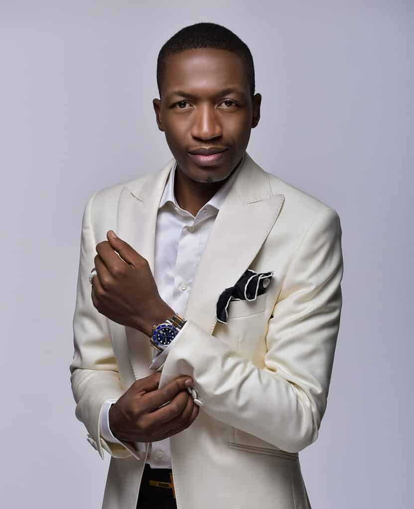 Home - Official Website for Uebert Angel